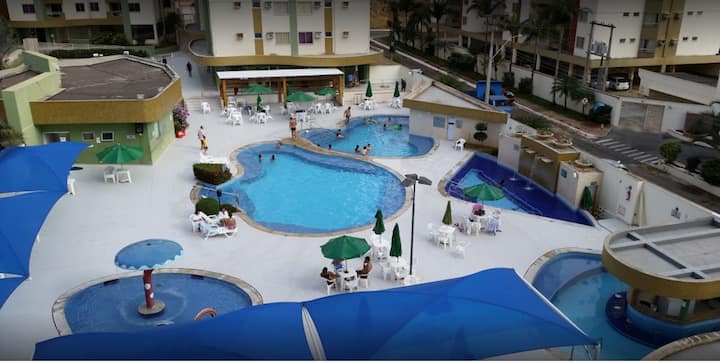 Espaçoso Apto 3 Quartos - Vitória Das Thermas - カルダス・ノバス