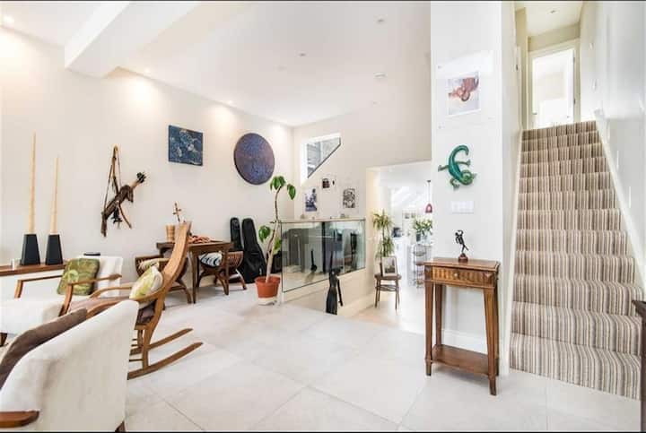 Spectacular, 4 Bed Open Plan House In Kensal Rise - London