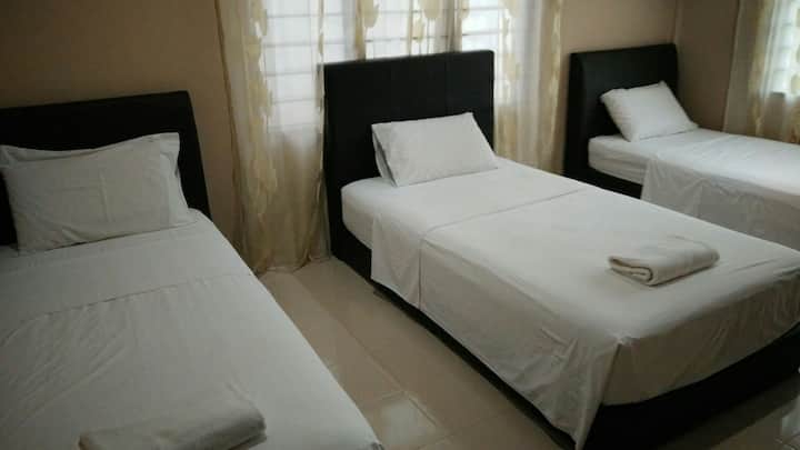 Triple Room (Shared Bathroom) - Langkawi