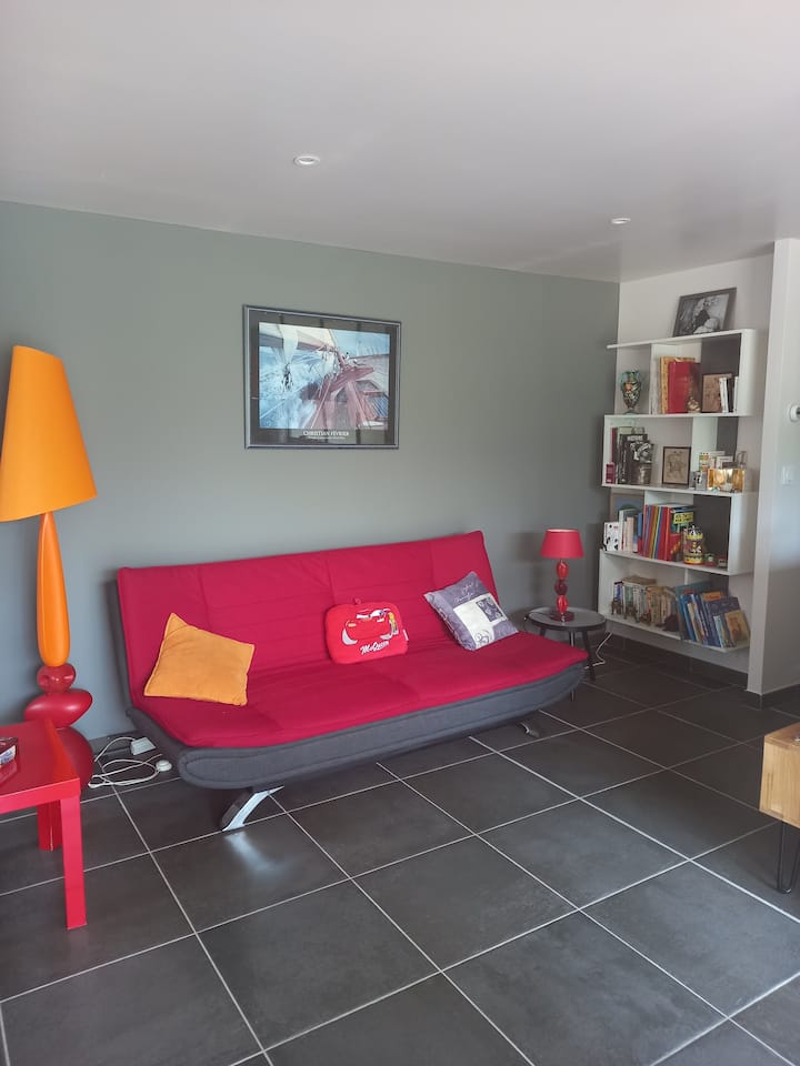 1 Chambre Avec Linge, Cuisine Et Terrasse Privée - Royan