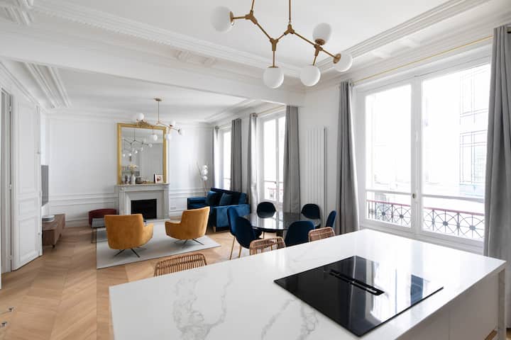 Bien D'exception - 8 Pers - Galeries Lafayette - Paris