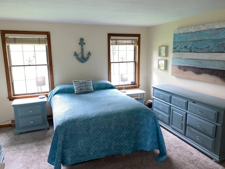 Apartment W Private Entrance Close To Town & Beach - Kennebunk, ME