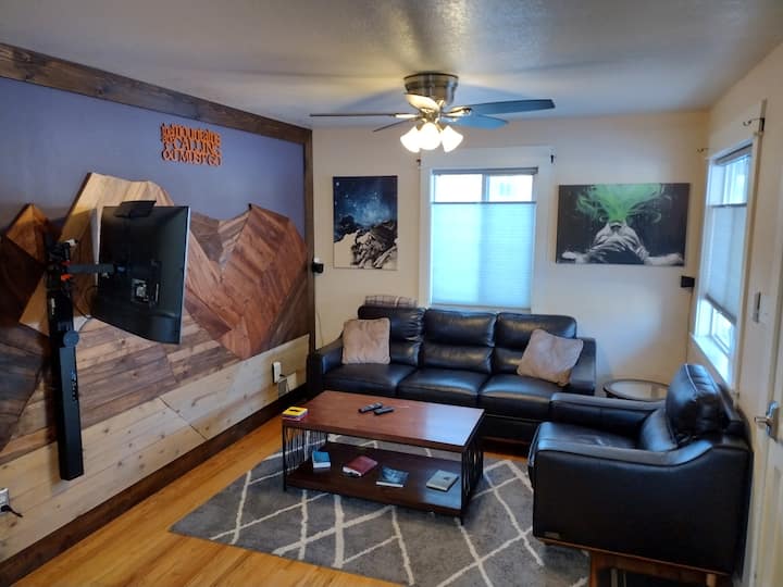 Cannabis Friendly Bnb Minutes From Downtown Denver - Denver, CO