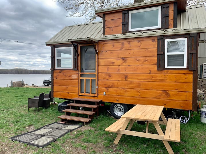 The Shady Haven (Tiny Home 1) - Bellevue, IA