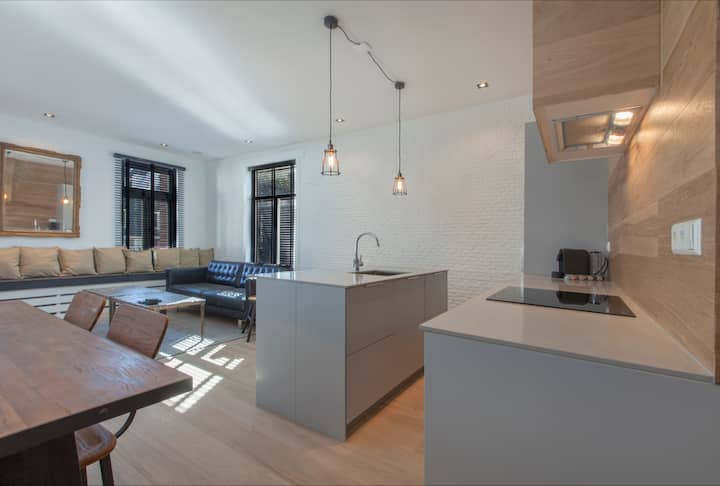 Penthouse Apartment On Canal - Amsterdam