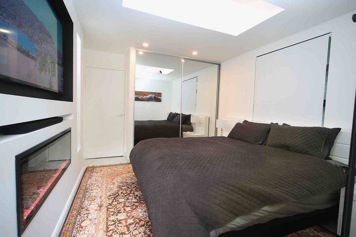 Modern Bush Retreat. Great Location! - Hornsby