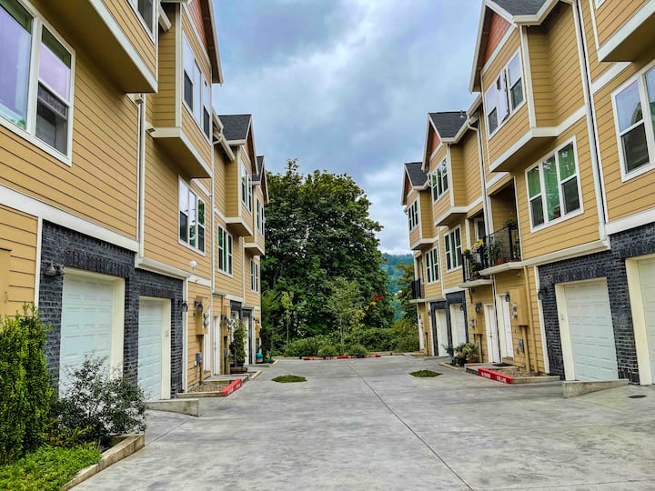 Lux•studio•cathedral - Vancouver, WA