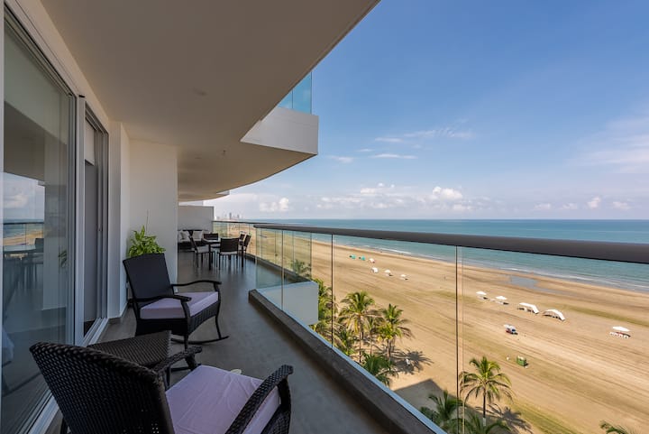 Apto En Morros: Terraza Con Vista Y Salida Al Mar - Cartagena, Colombia