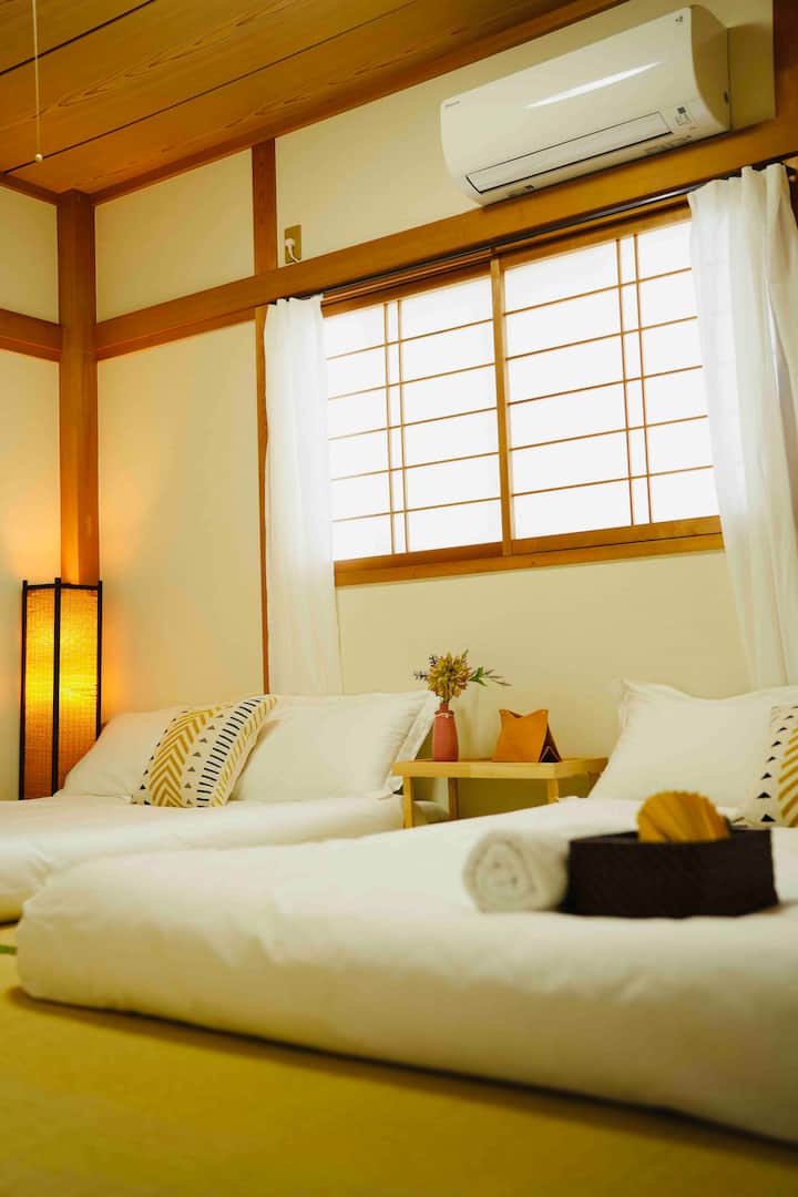 【Katie Upper House】 Three-story One-family House - Osaka