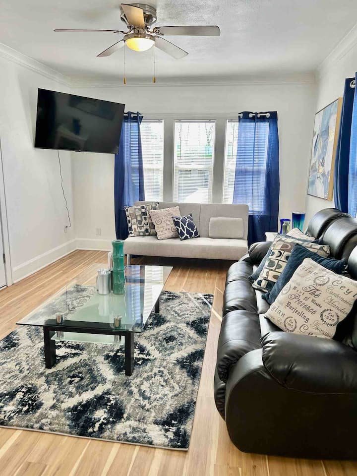 Lux In The City - Rockford