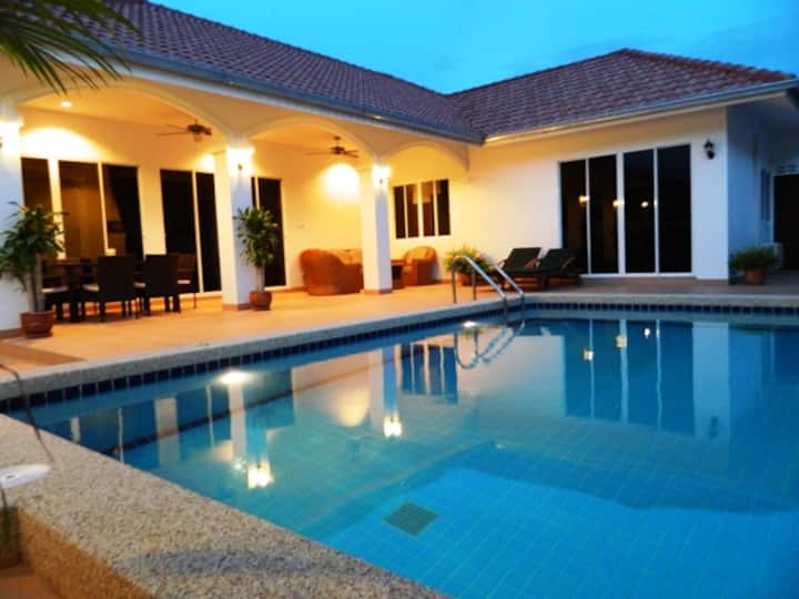 Luxurious Pool Villa In Hua Hin - Hua Hin