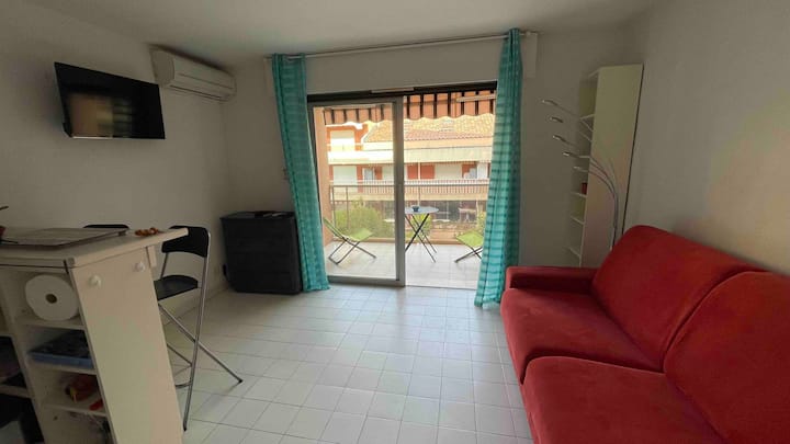 Fréjus : Appartement Au Capitole Bord De Mer - Puget-sur-Argens