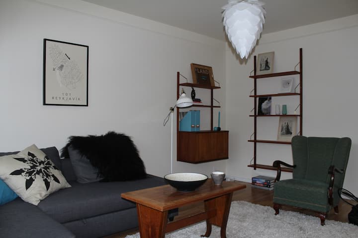 Located In 101 Reykjavík Hg00000271 - Reykjavík
