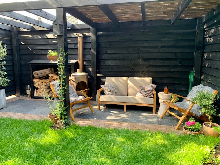 Charming House Perfect For Families - Zandvoort