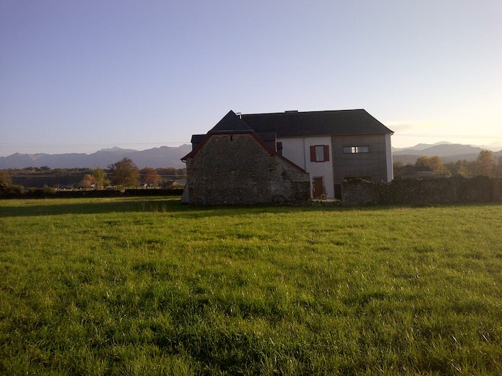 Ancienne Ferme Renovée Oloron - Maison Entiere - Oloron-Sainte-Marie