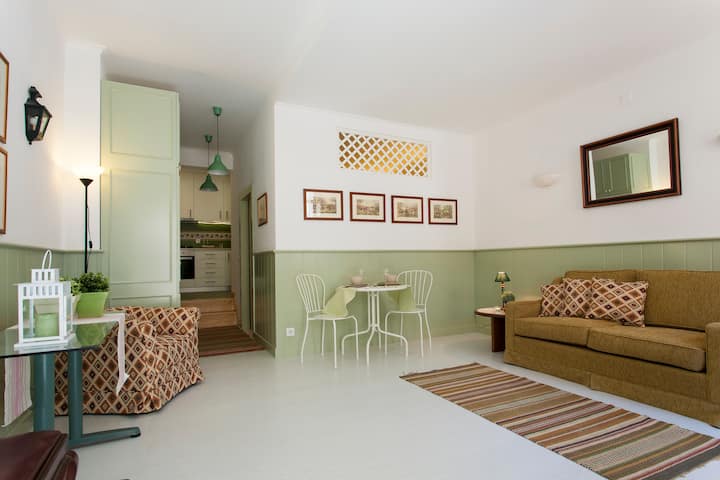 Cozy & Elegant Apartment - Lisbon