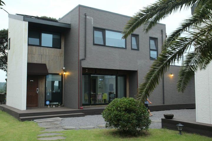 Jeju Batdol Guesthouse - Ciudad de Jeju