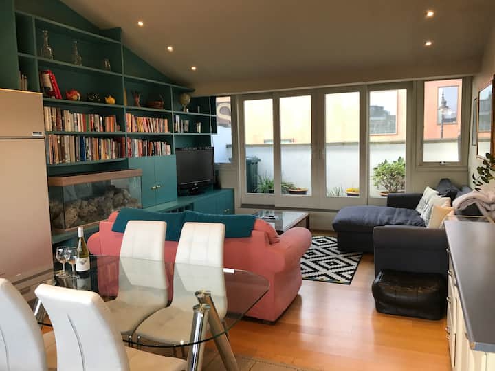 Light & Spacious 2bed/2bath Flat In Sw London - Centro de Londres