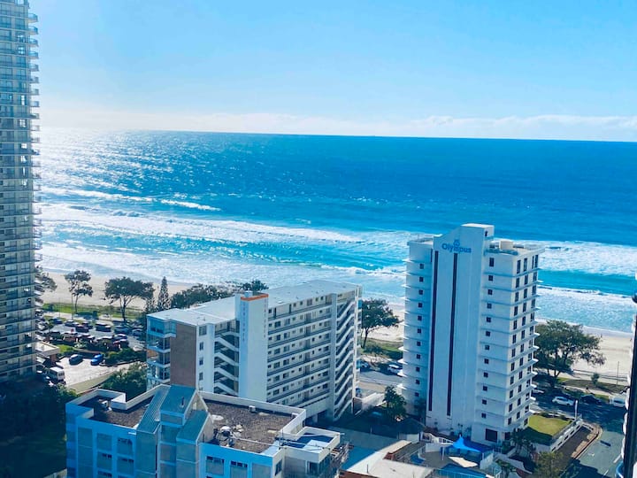 Breathtaking Views, Minutes To Beach & Restaurants - Gold Coast