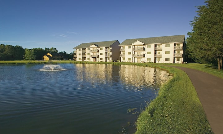Beautiful 2br At Tamarack - Baraboo, WI