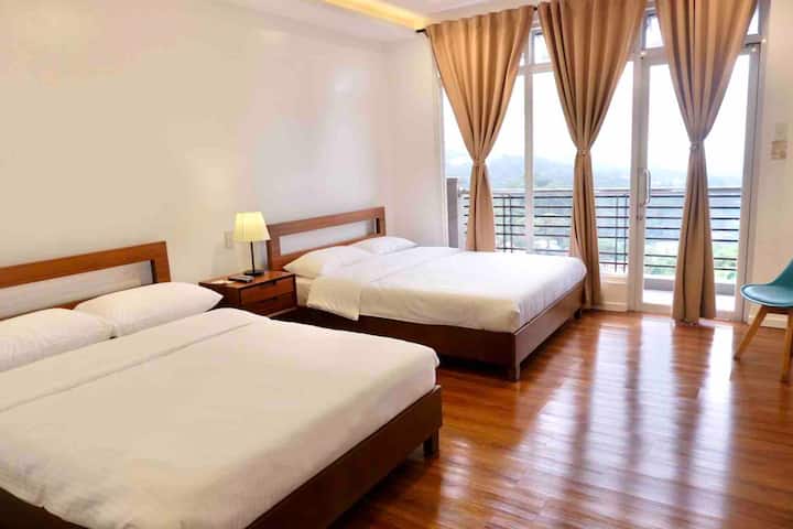 Mountain View Room For 3-4 People - Baguio