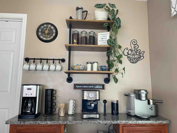 Riverfront-firepit- Family Retreat-king - Clarksville, TN