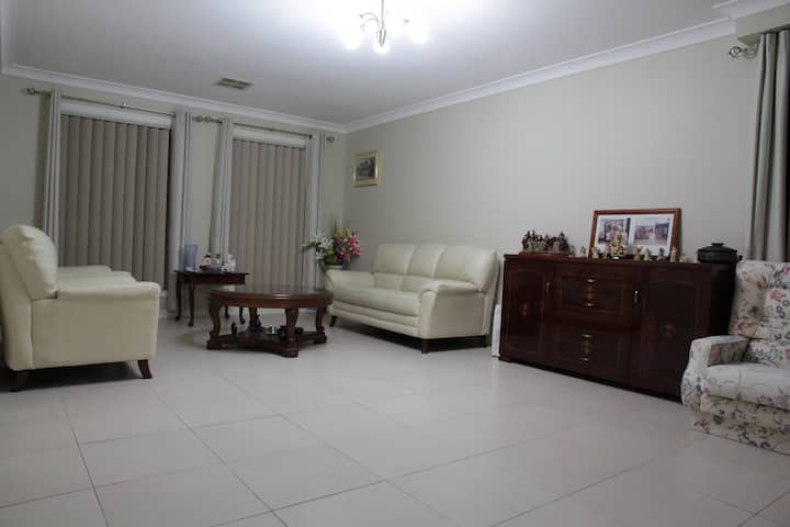 Belle Chambre Confortable Du Privé - Blacktown