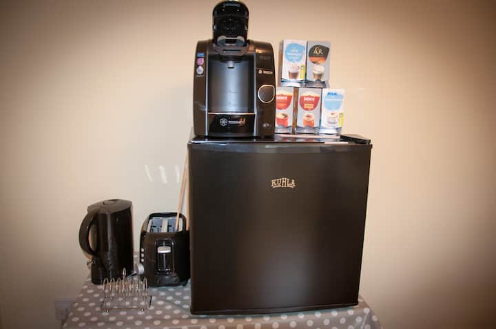 Double Room & Ensuite Incl. Breakfast, Ballycastle - Ballycastle