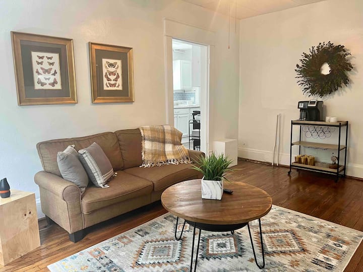 Cozy Abode - Roanoke, VA