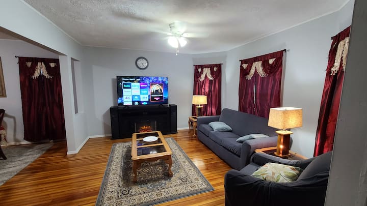 Lovely 3 Bedroom Apartment With Indoor Fire Place - Hudson Valley, NY