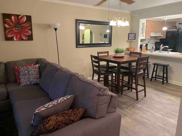 Oasis In A Quiet Gated Community - Fort Myers, FL