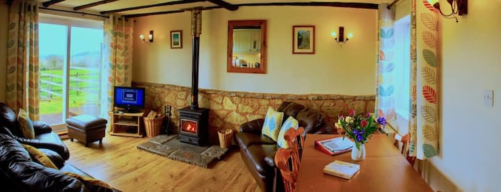 Swallow Cottage A Small Cottage In The Devon Countryside - Honiton