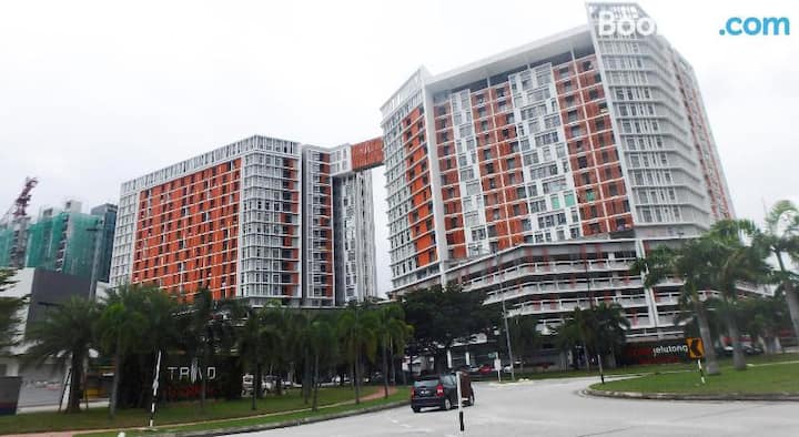 D Rosa Homestay Suria Jelutong Shah Alam - Kota Damansara