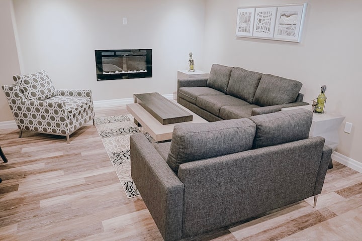 Spruce Lea Lower Unit. London Woodstock Ingersoll - Ingersoll