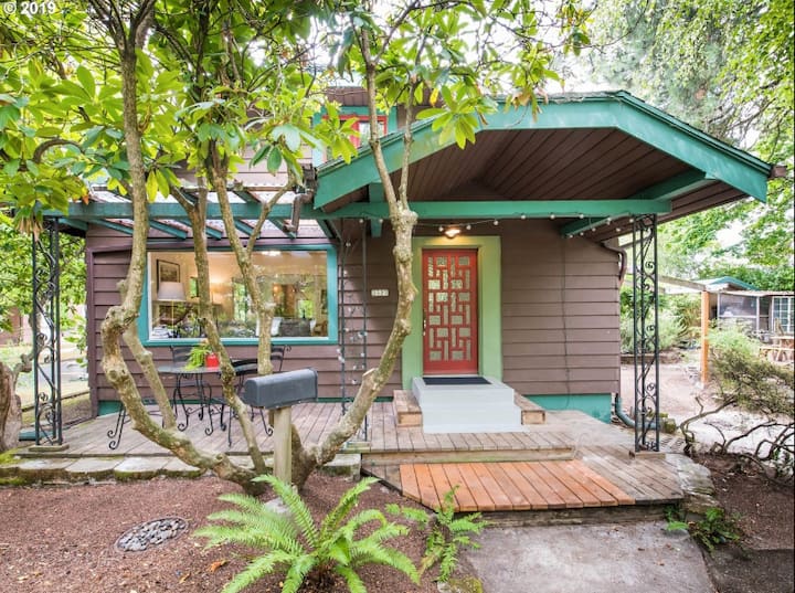 Ladd's Lodge: 2bd Apartment In Prime Location - Portsmouth - Portland