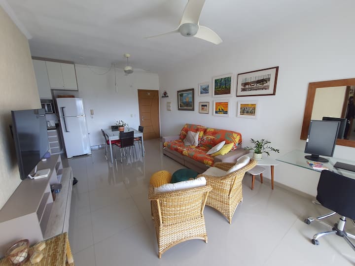 Apto Com Vista, Bem Localizado (Itaguá) - Ubatuba