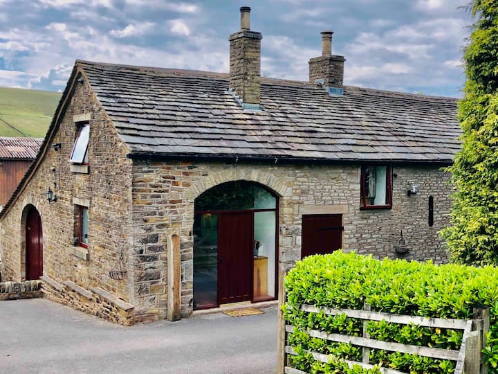 Secluded & Quiet Peak District Retreat - Macclesfield, UK