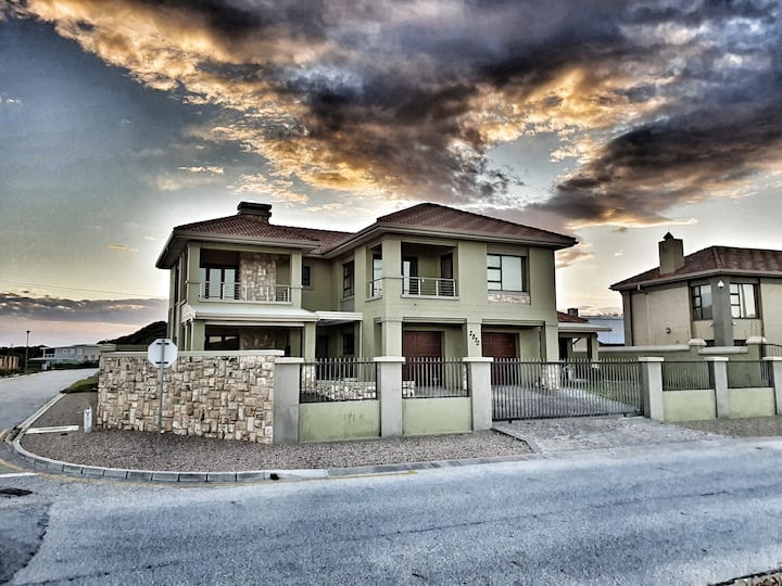 Luxury Beachhouse Villa Ii - Wilderness