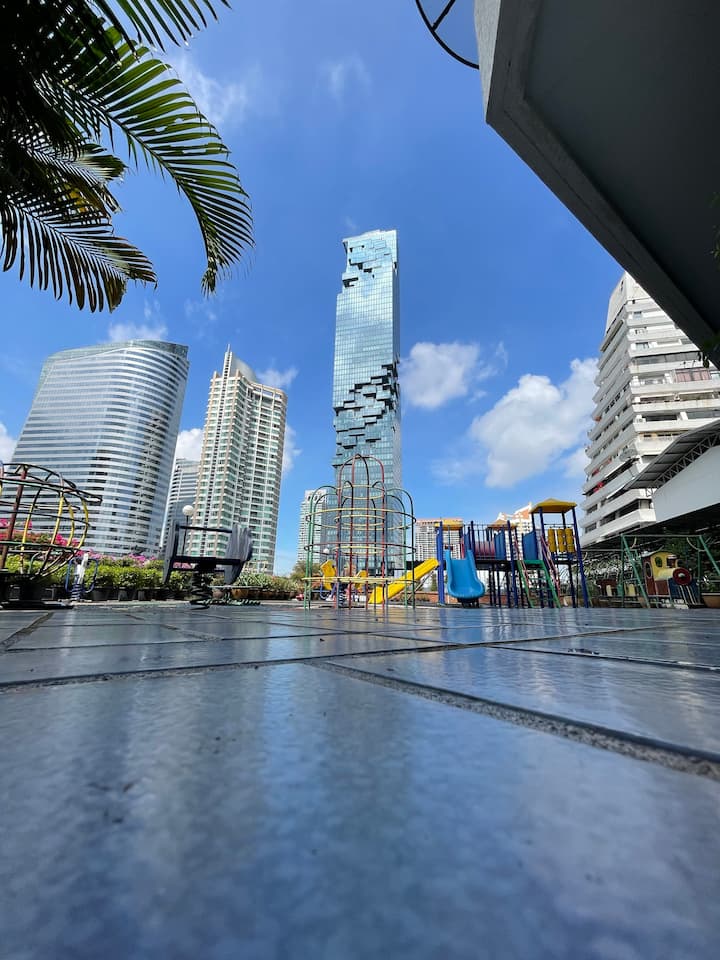 City’s Viewtop Class 3 Br 6 Pax - Bangkok