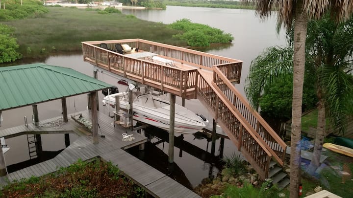 River Charm On Alafia River First Floor Home - Riverview, FL