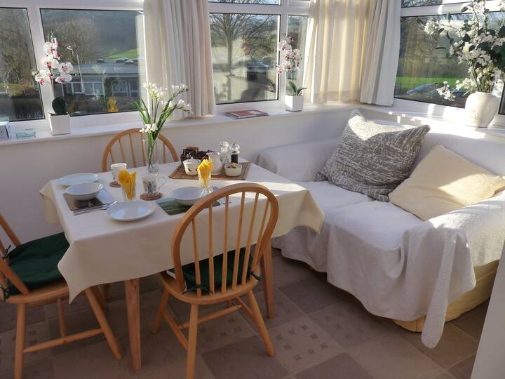 Cosy Twin Bedroom In Quiet Location - Brecon
