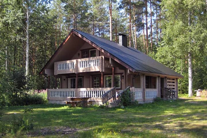 Tetrilahti: A Log House With A Stunning View - Sulkava