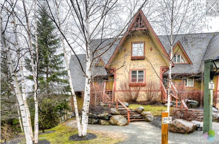 Ski-in/ski-out.au Coeur De L’action De Tremblant. - Mont-Tremblant