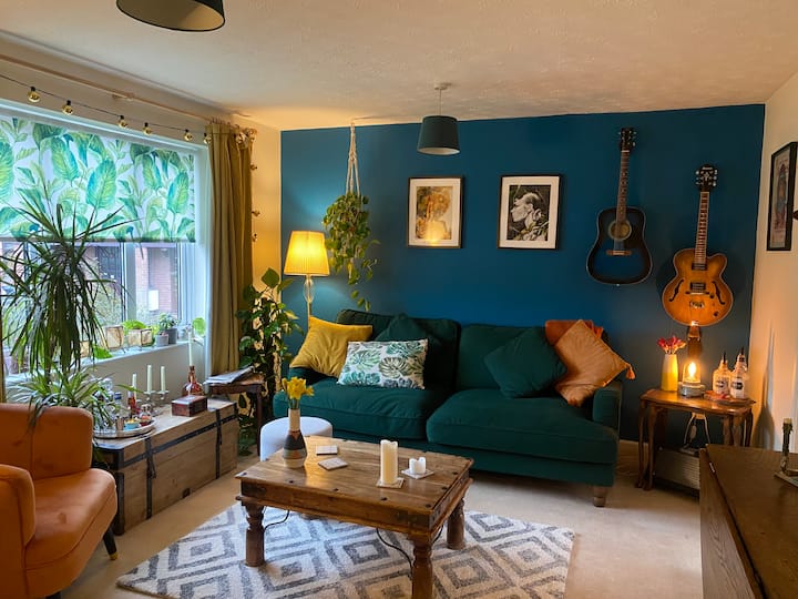 Gorgeous Garden Flat For Two - Brístol
