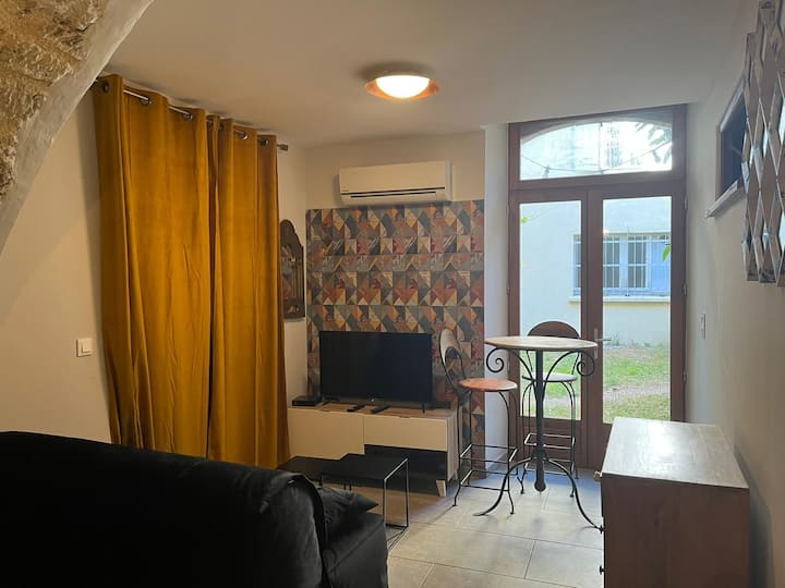 Studio Refait à Neuf En Plein Centre De Lodève - Lodève