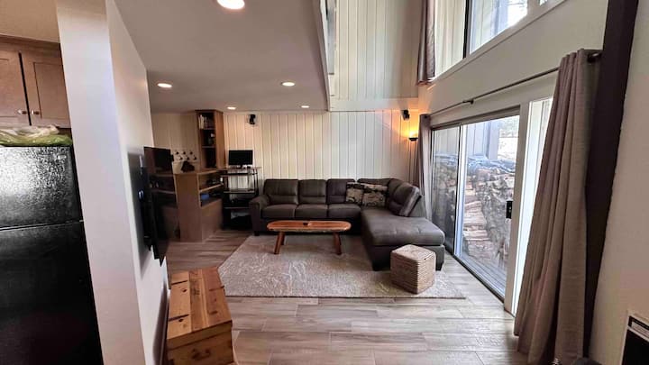 Look No Further! Awesome Condo/loft - Mammoth Lakes, CA
