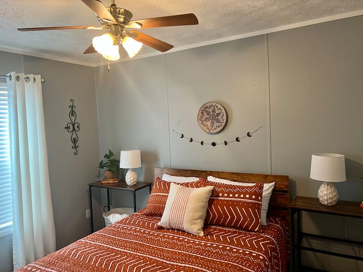 Comfy Cottage - Brand New! - 海恩斯維爾