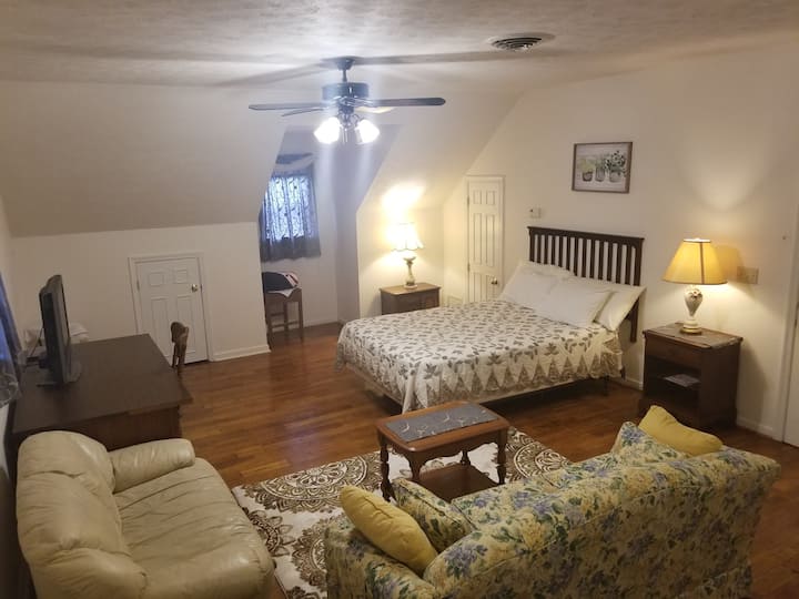 Affordable Studio - Calvert Cliffs State Park, Lusby