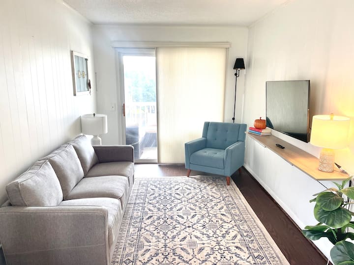 2 Br Condo Steps To The Beach! - Ocean City, MD