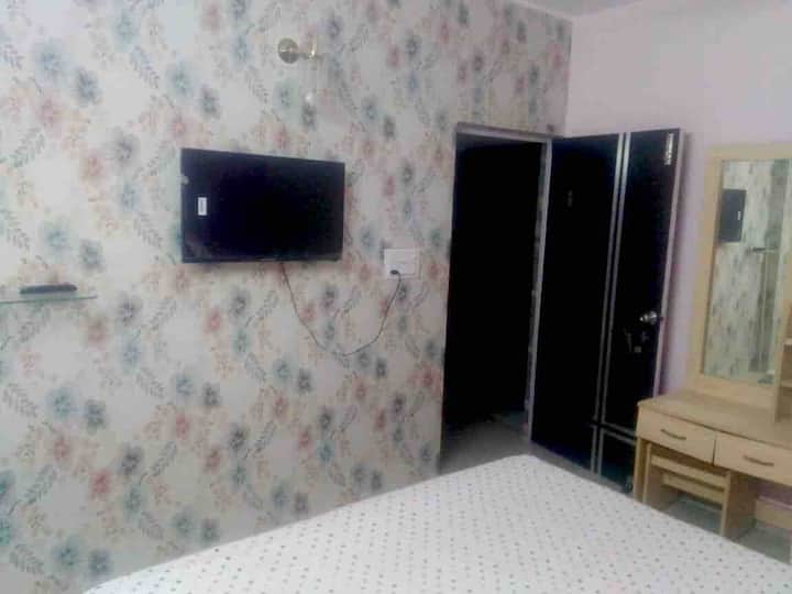 Lovely 1 Bhk Fully Furnished Appartment - Ahmedabad
